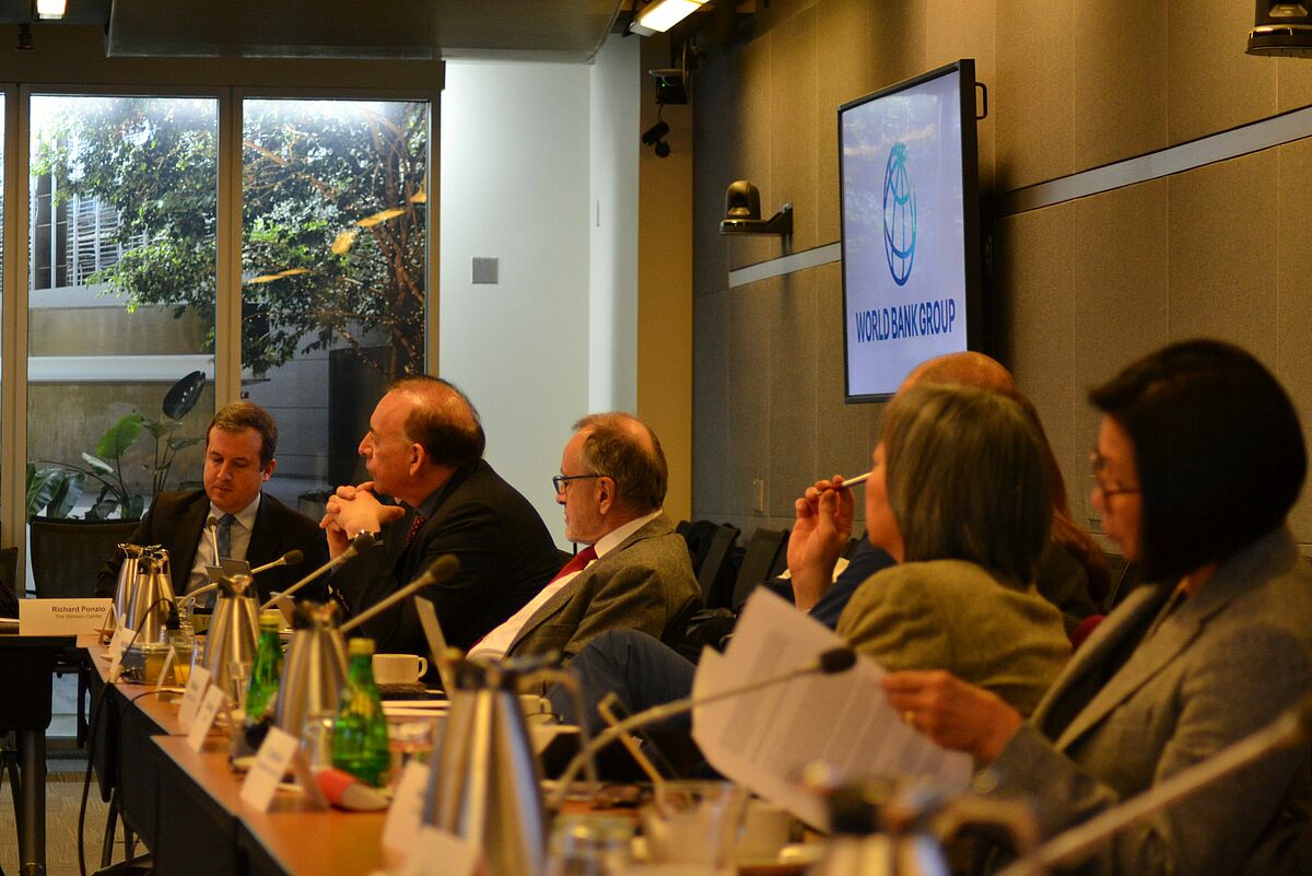 Global Policy Dialogue on Economic Institutions